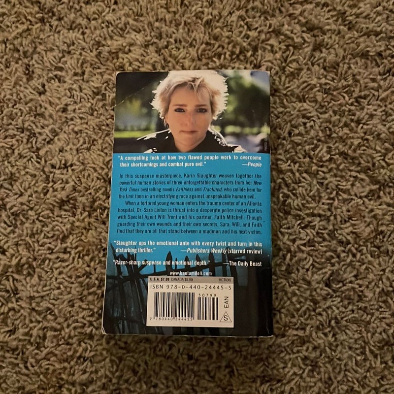 Undone by Karin Slaughter, Paperback | Pangobooks