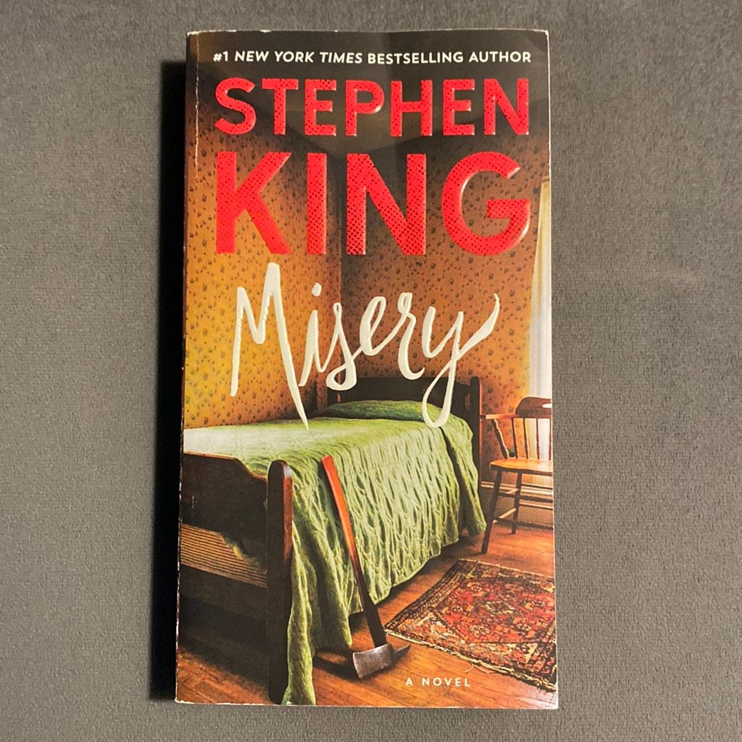 Misery by Stephen King, Paperback | Pangobooks