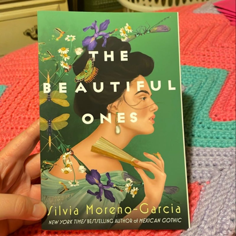 The Beautiful Ones by Silvia Moreno-García, Paperback | Pangobooks