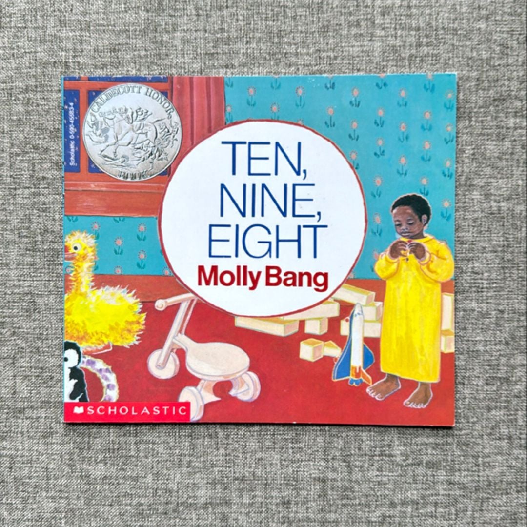 Ten, Nine, Eight by Molly Bang, Paperback | Pangobooks