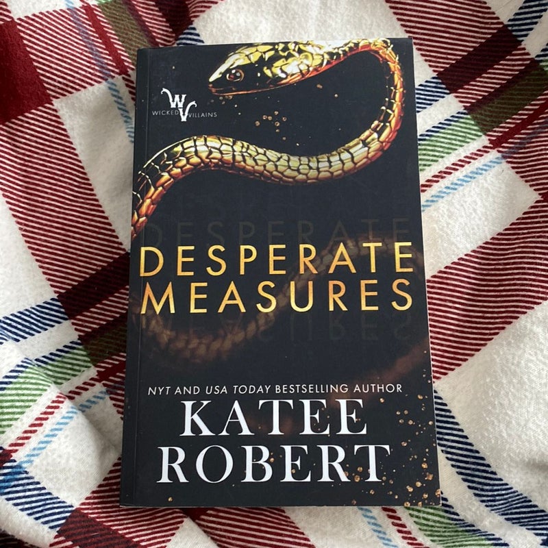 Desperate Measures by Katee Robert, Paperback | Pangobooks