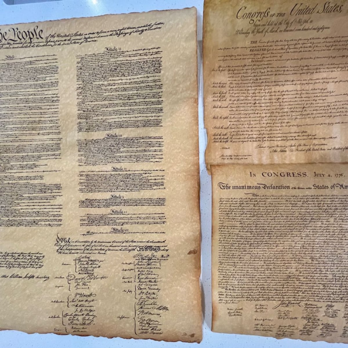 Replicas of US Constitution, Bill of Rights, & Declaration of ...