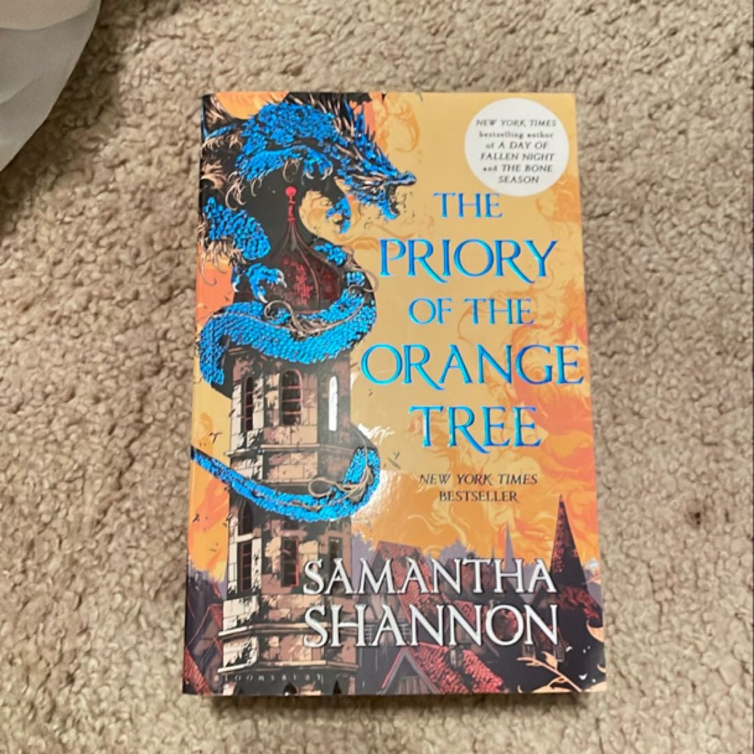 The Priory of the Orange Tree by Samantha Shannon, Paperback | Pangobooks