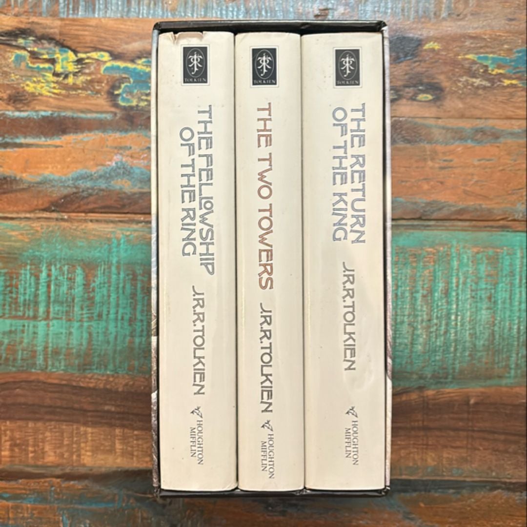 Lord of the Rings Boxed Set by JRR Tolkien, Hardcover | Pangobooks