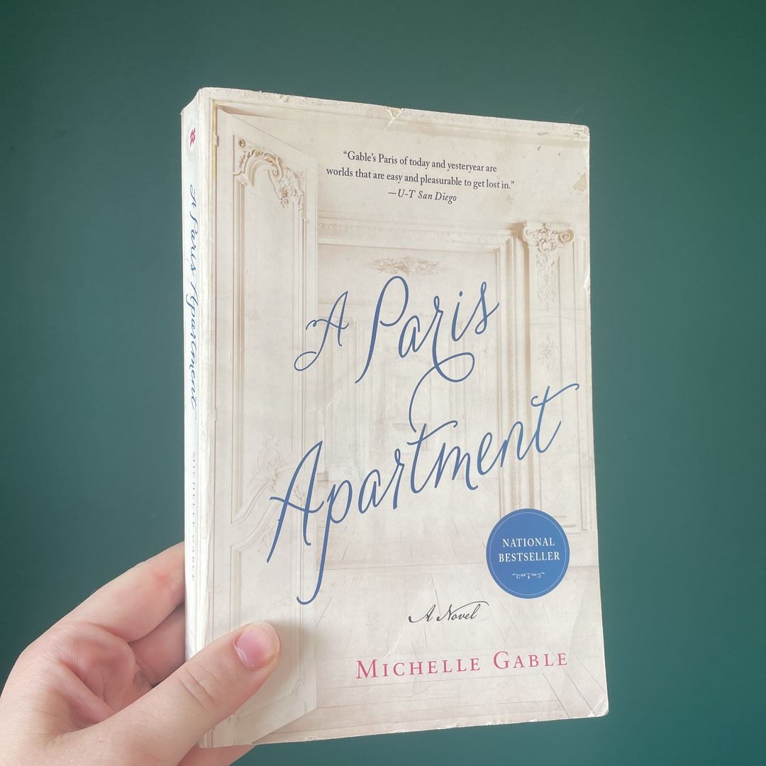 A Paris Apartment by Michelle Gable, Paperback | Pango Books