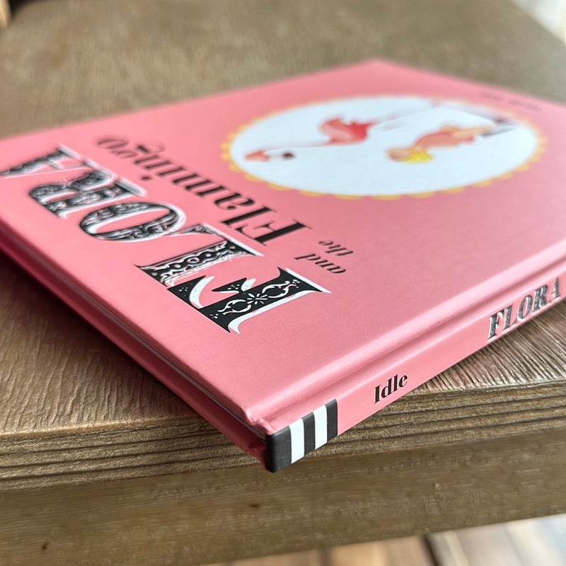 Flora and the Flamingo by Molly Idle