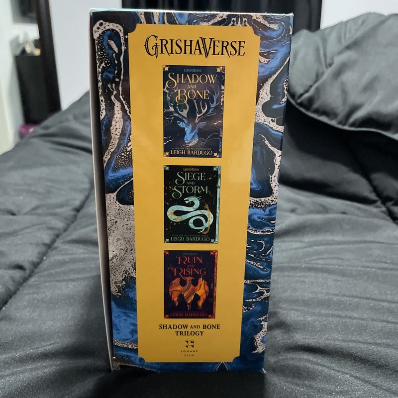The Shadow and Bone Trilogy Boxed Set