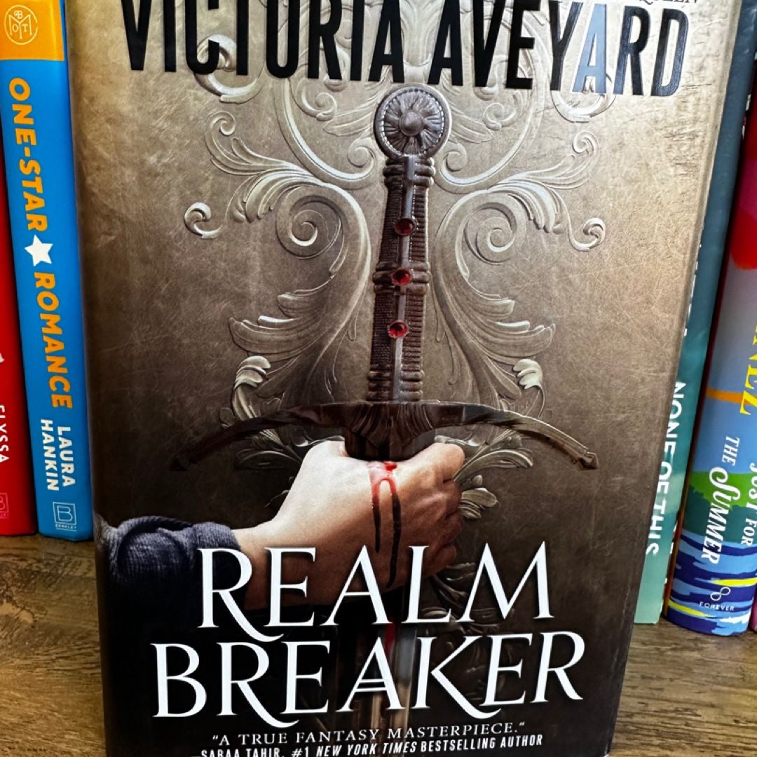 Realm Breaker by Victoria Aveyard, Hardcover | Pangobooks