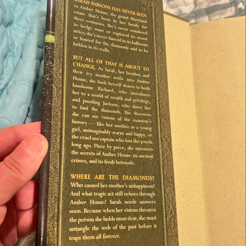 Amber House by Kelly Moore, Tucker Reed, Larkin Reed