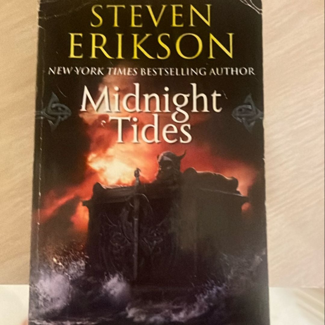 Midnight Tides by Steven Erikson