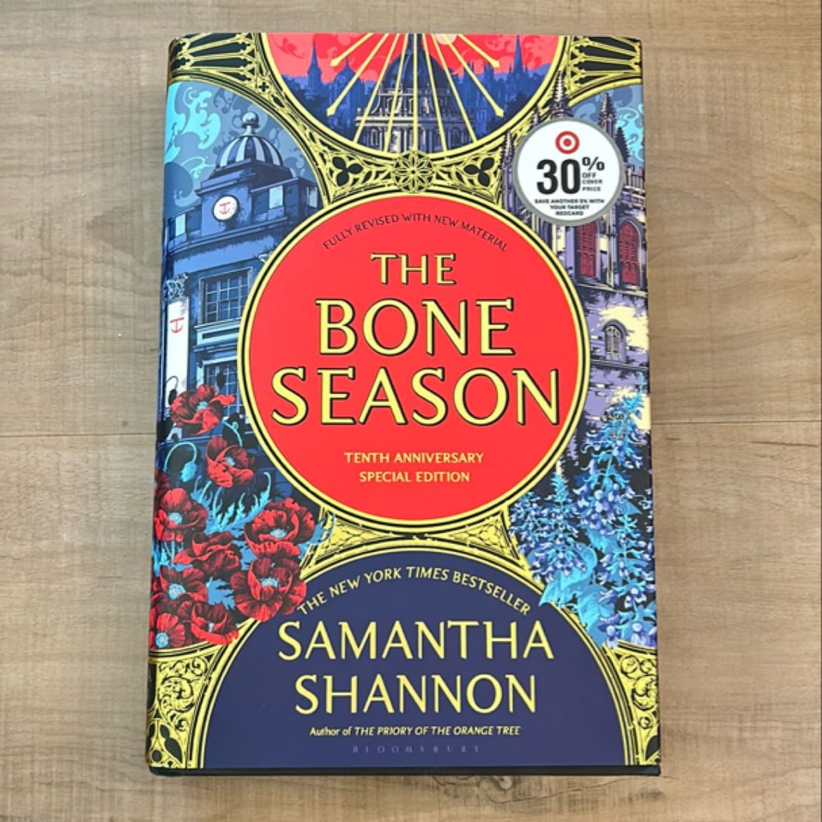 The Bone Season by Samantha Shannon, Hardcover | Pangobooks