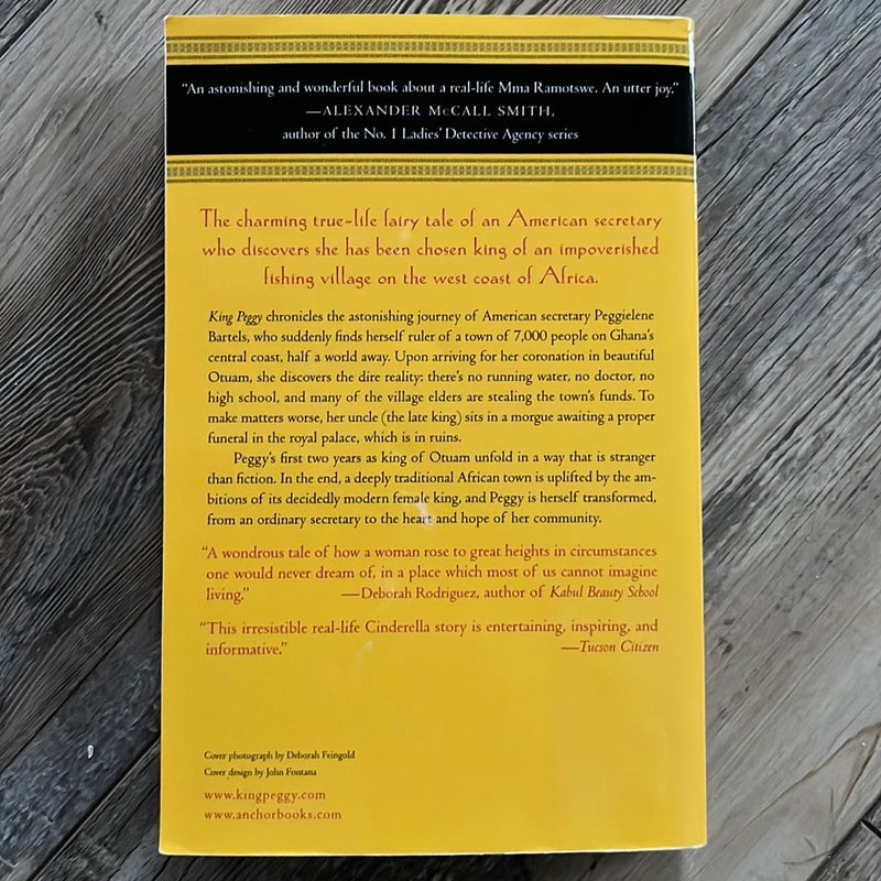 King Peggy by Peggielene Bartels; Eleanor Herman, Paperback | Pangobooks