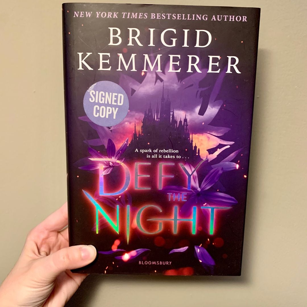 Defy the Night by Brigid Kemmerer, Hardcover | Pangobooks