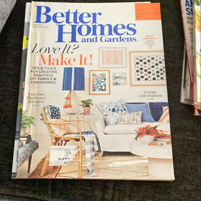 12 Magazines back issues by Magazines, Paperback | Pangobooks