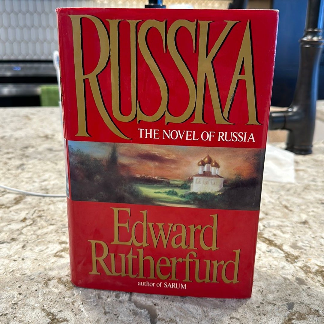Russka by Edward Rutherfurd, Hardcover | Pangobooks