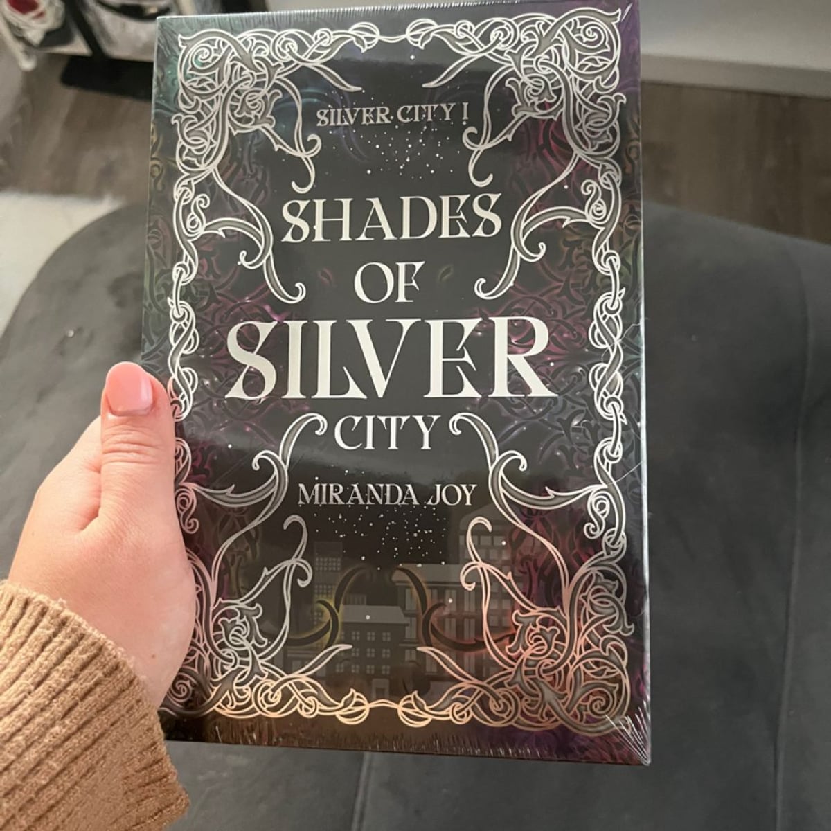 Shades of Silver City (Fabled Co) by Miranda Joy, Hardcover | Pangobooks