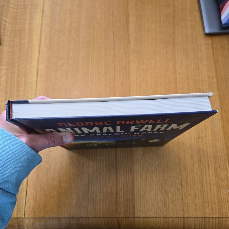 Animal Farm: the Graphic Novel by George. Orwell