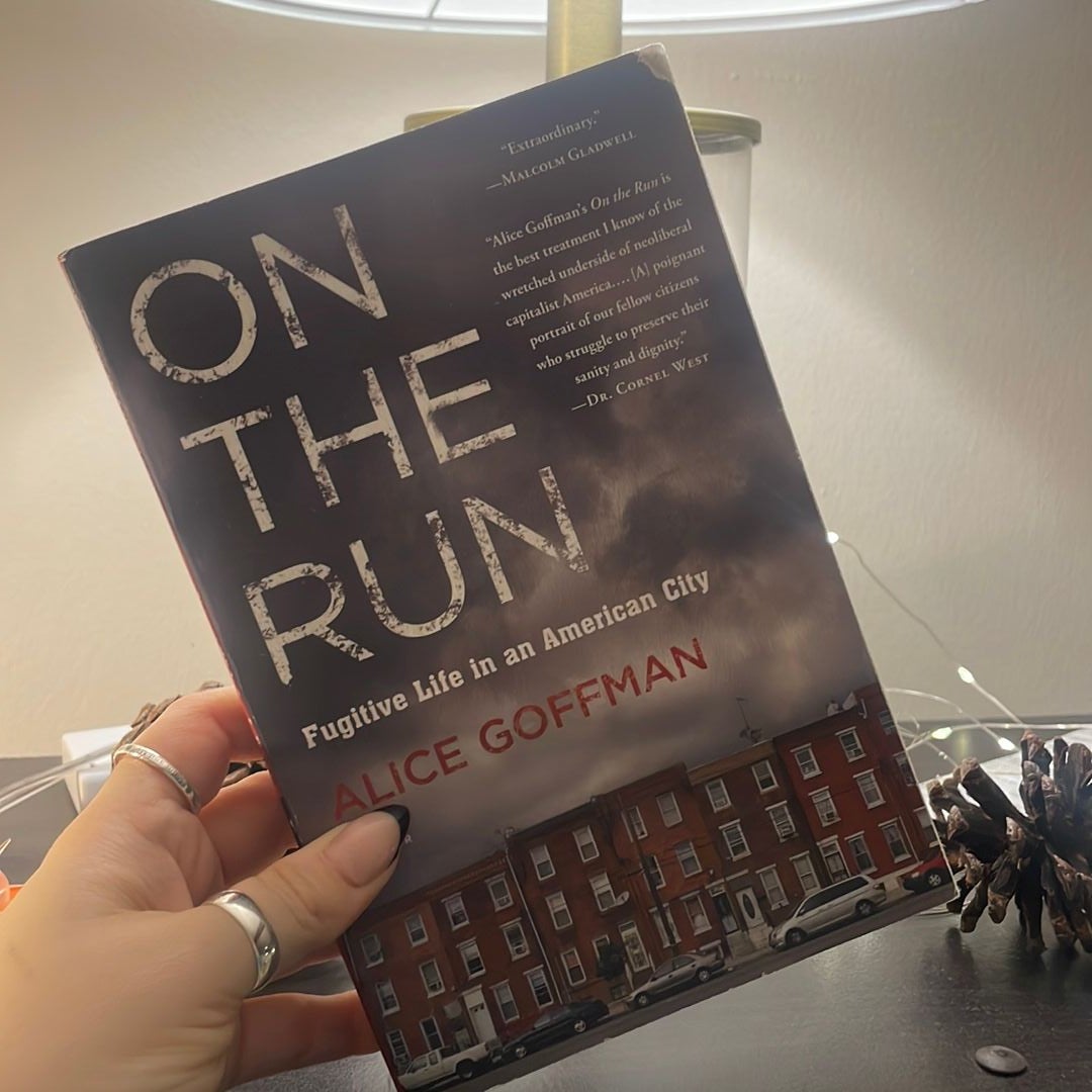 On the Run by Alice Goffman
