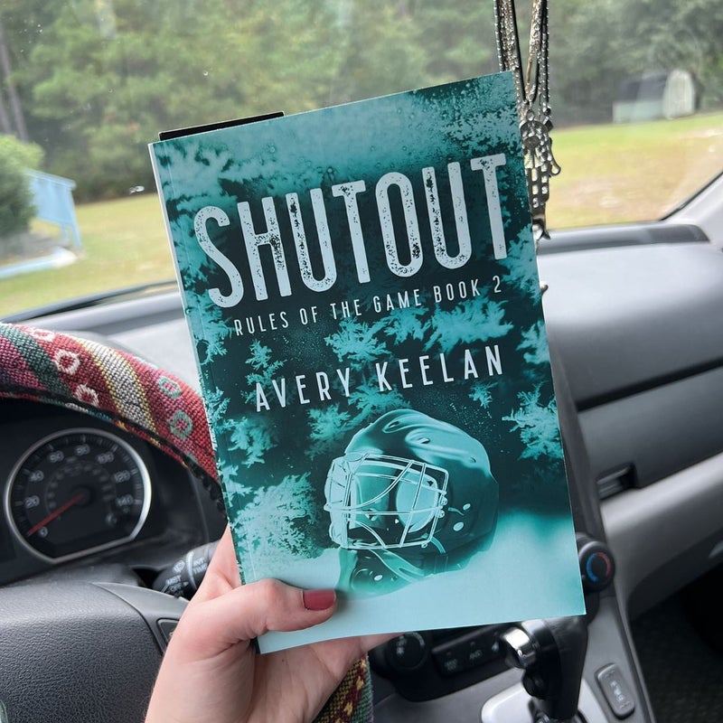 Shutout by Avery Keelan, Paperback | Pangobooks