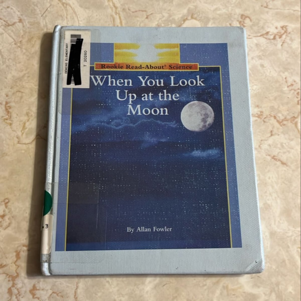 Rookie Read-About Science: When You Look up at the Moon by Allan Fowler