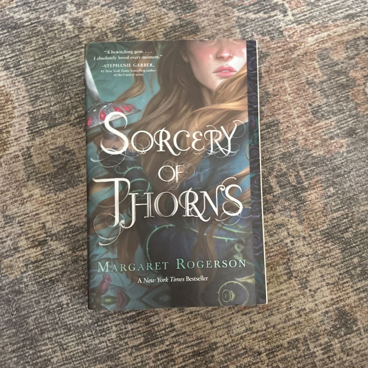 Sorcery of Thorns by Margaret Rogerson, Paperback | Pangobooks