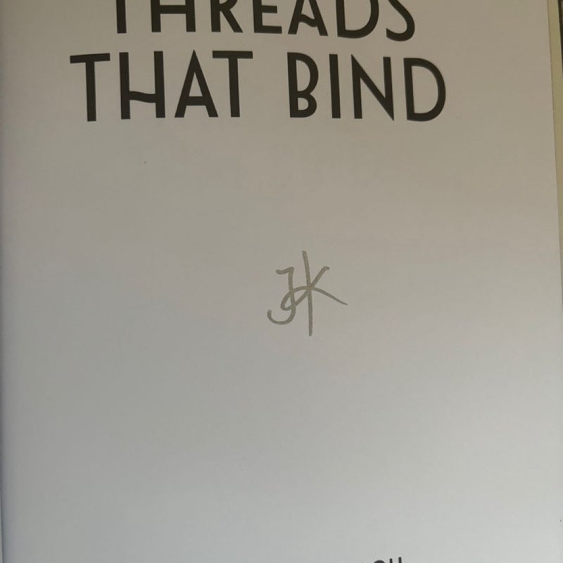 Threads that bind by Kika Hatzopoulou, Hardcover | Pangobooks
