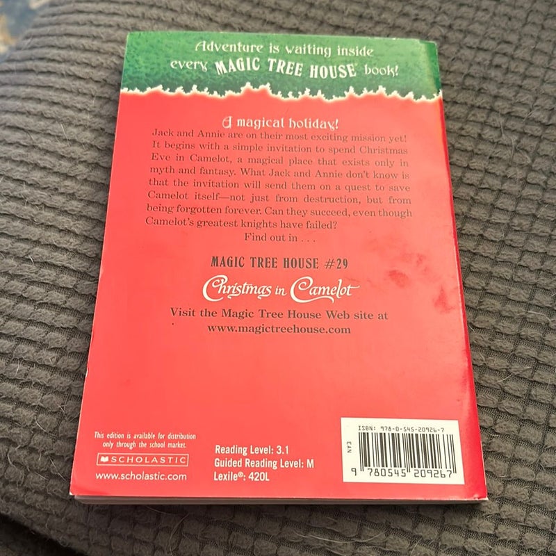 Magic Tree House #29: Christmas in Camelot by Mary Pope Osborne ...