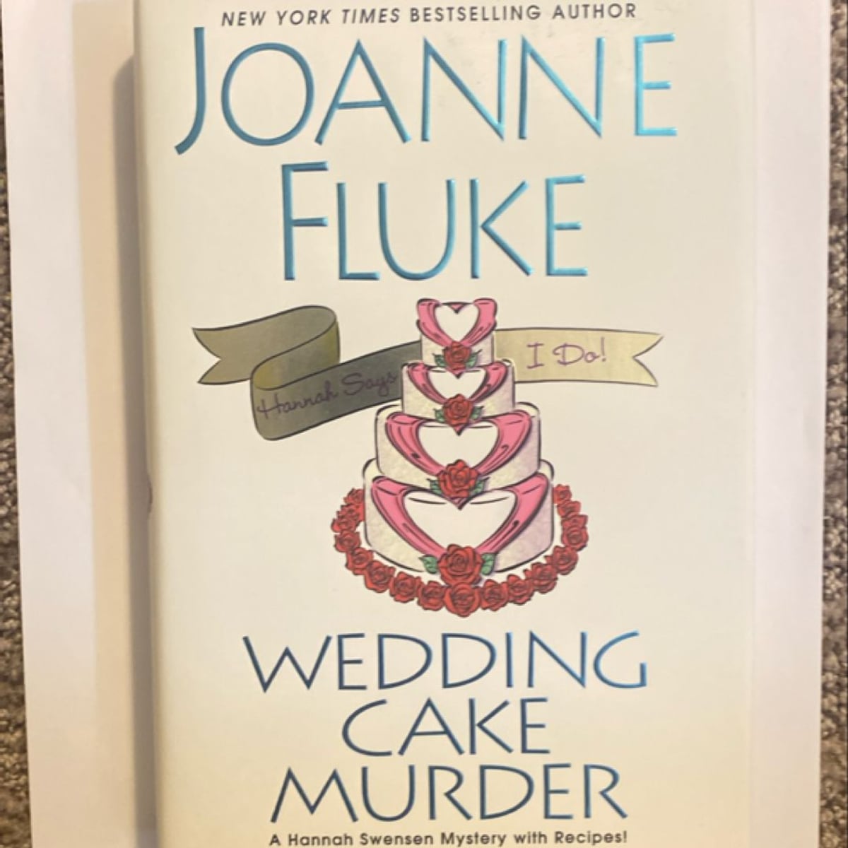 Wedding Cake Murder by Joanne Fluke