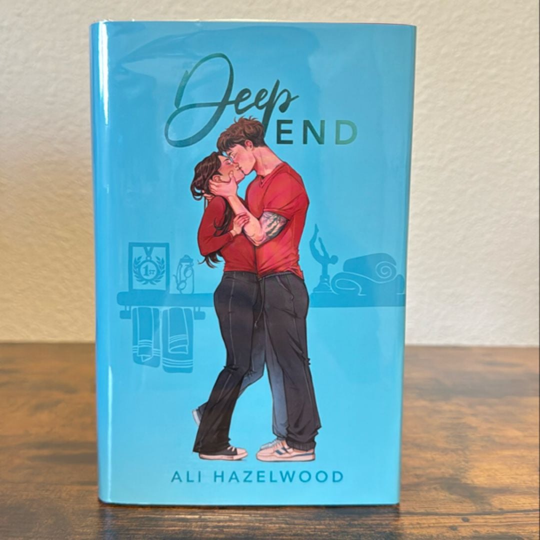 Deep End by Ali Hazelwood, Hardcover | Pangobooks