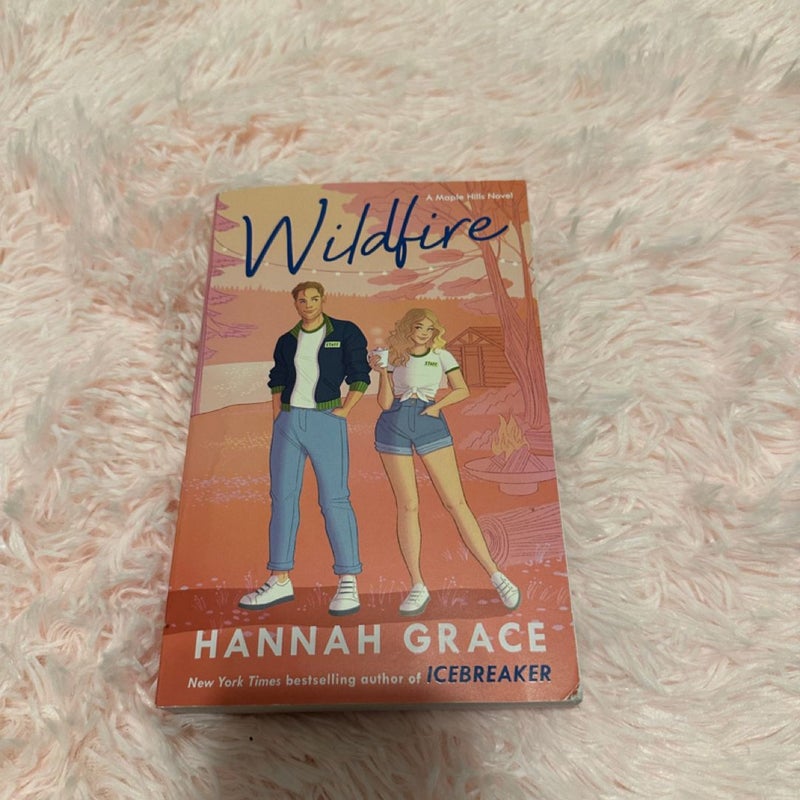 Wildfire by Hannah Grace, Paperback | Pangobooks