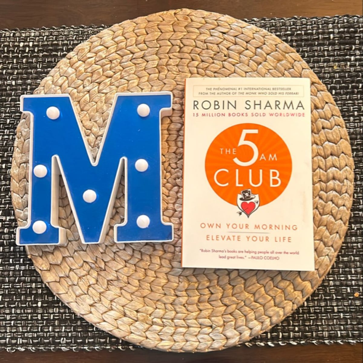 The 5 AM Club by Robin Sharma