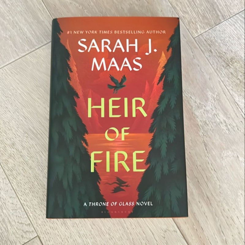 Heir of Fire by Sarah J. Maas, Hardcover | Pangobooks