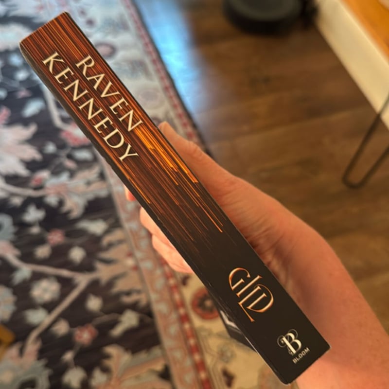 Gild by , Paperback | Pangobooks