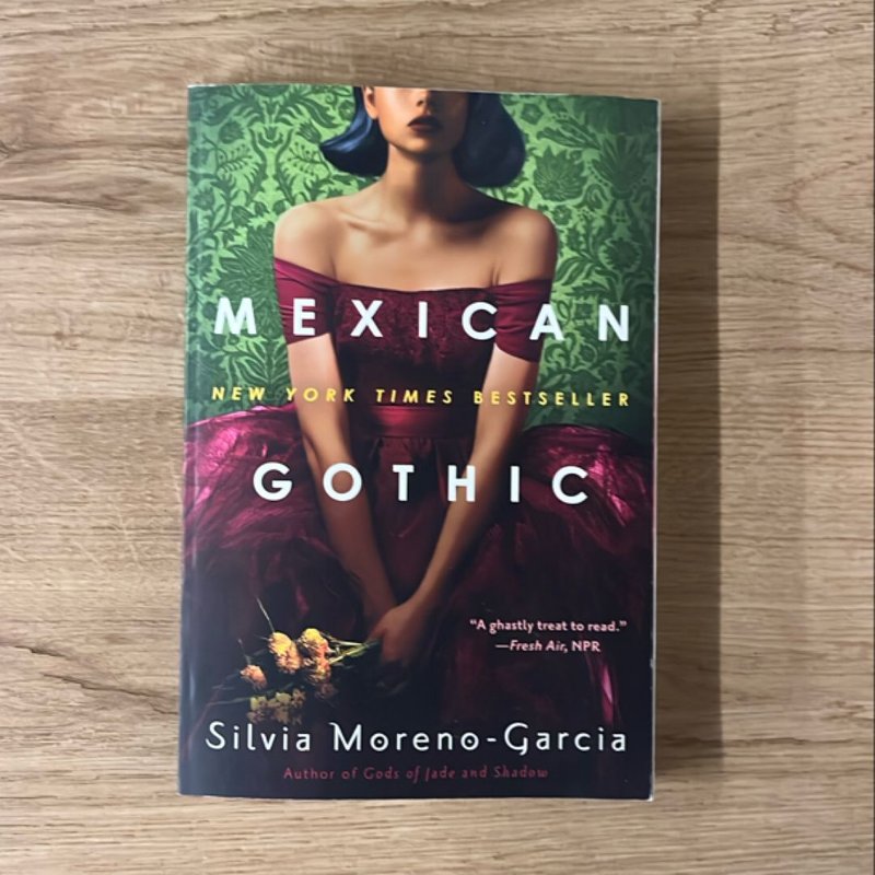 Mexican Gothic by Silvia Moreno-García, Paperback | Pangobooks