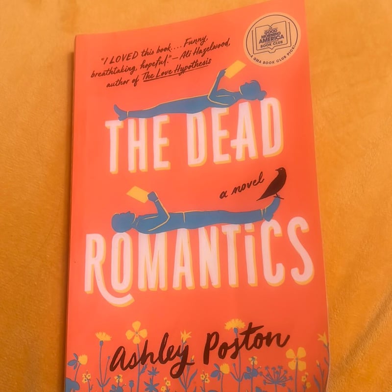 The Dead Romantics by Ashley Poston, Paperback | Pangobooks