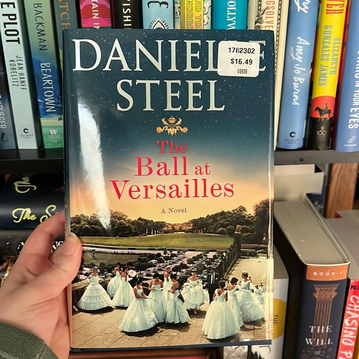 The Ball at Versailles by Danielle Steel, Hardcover | Pangobooks