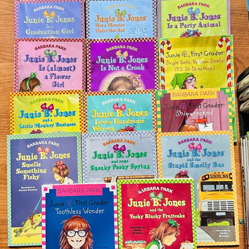 Lot of 20 Junie B Jones Books. Foil Covers by Barbara Park, Paperback ...