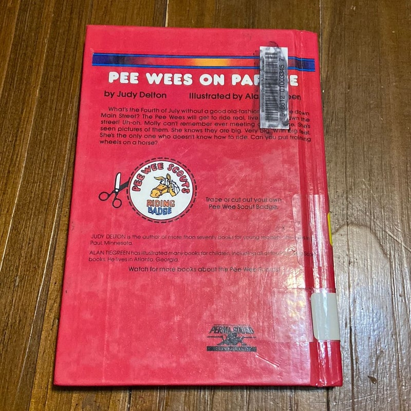 Pee Wees on Parade by Judy Delton, Hardcover | Pangobooks
