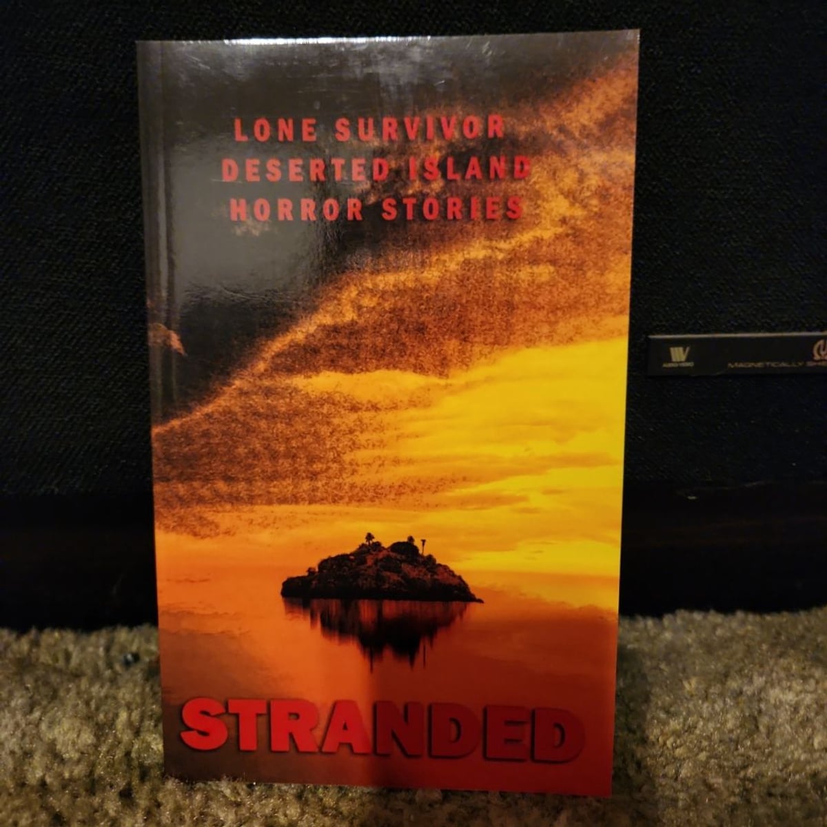 Stranded: Lone Survivor Desert Island Horror Stories by J. C. Hemphill ...