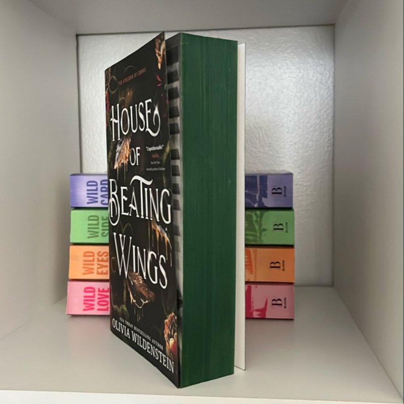 House of Beating Wings by Olivia Wildenstein, Paperback | Pangobooks