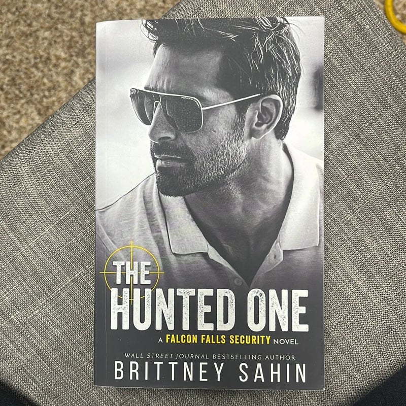 The Hunted One by Brittney Sahin, Paperback | Pangobooks