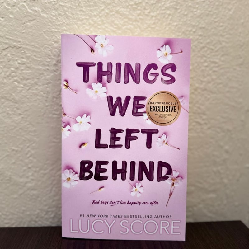Exclusive Signed Edition|| Things We Left Behind by Lucy Score ...