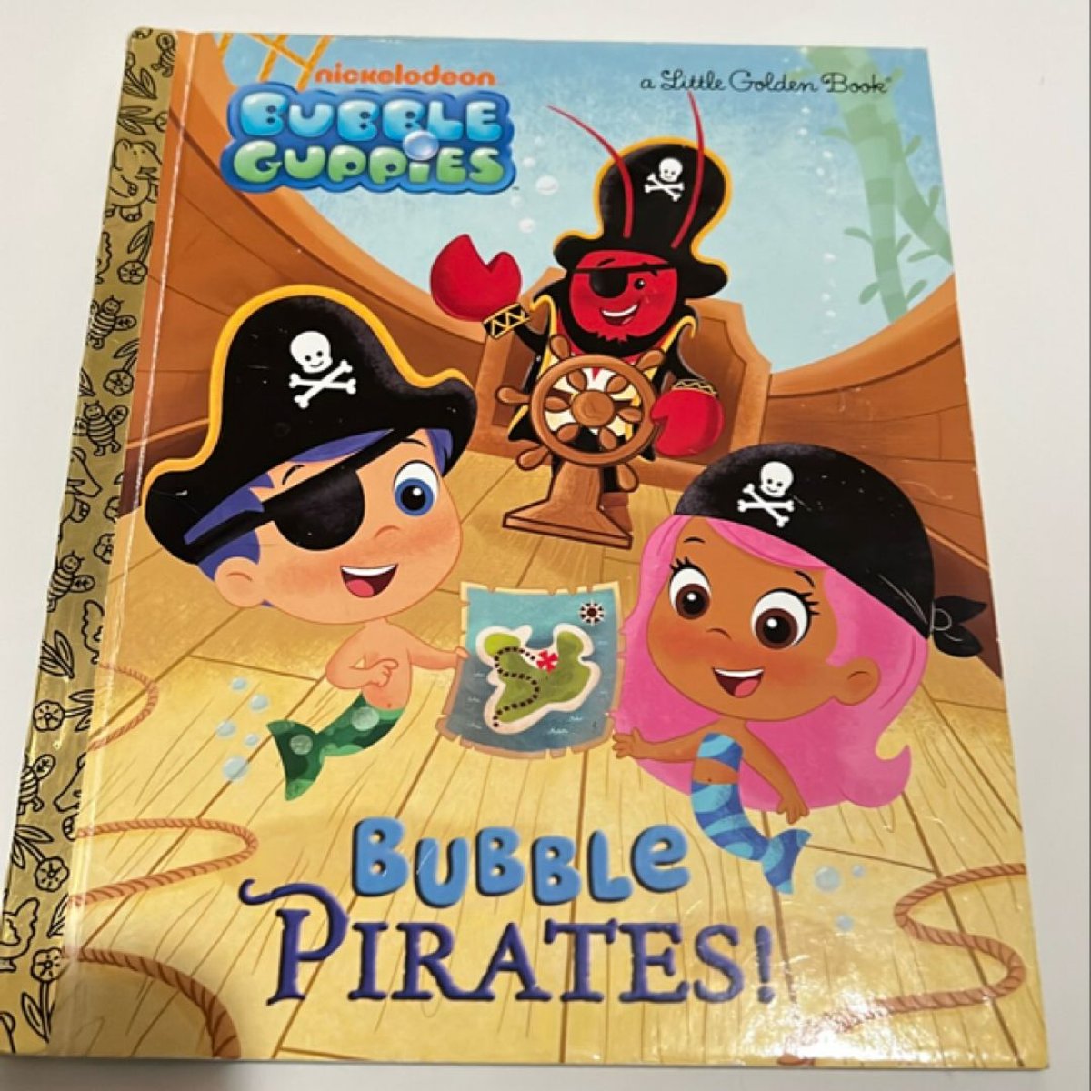 Bubble Pirates! (Bubble Guppies) by Golden Books