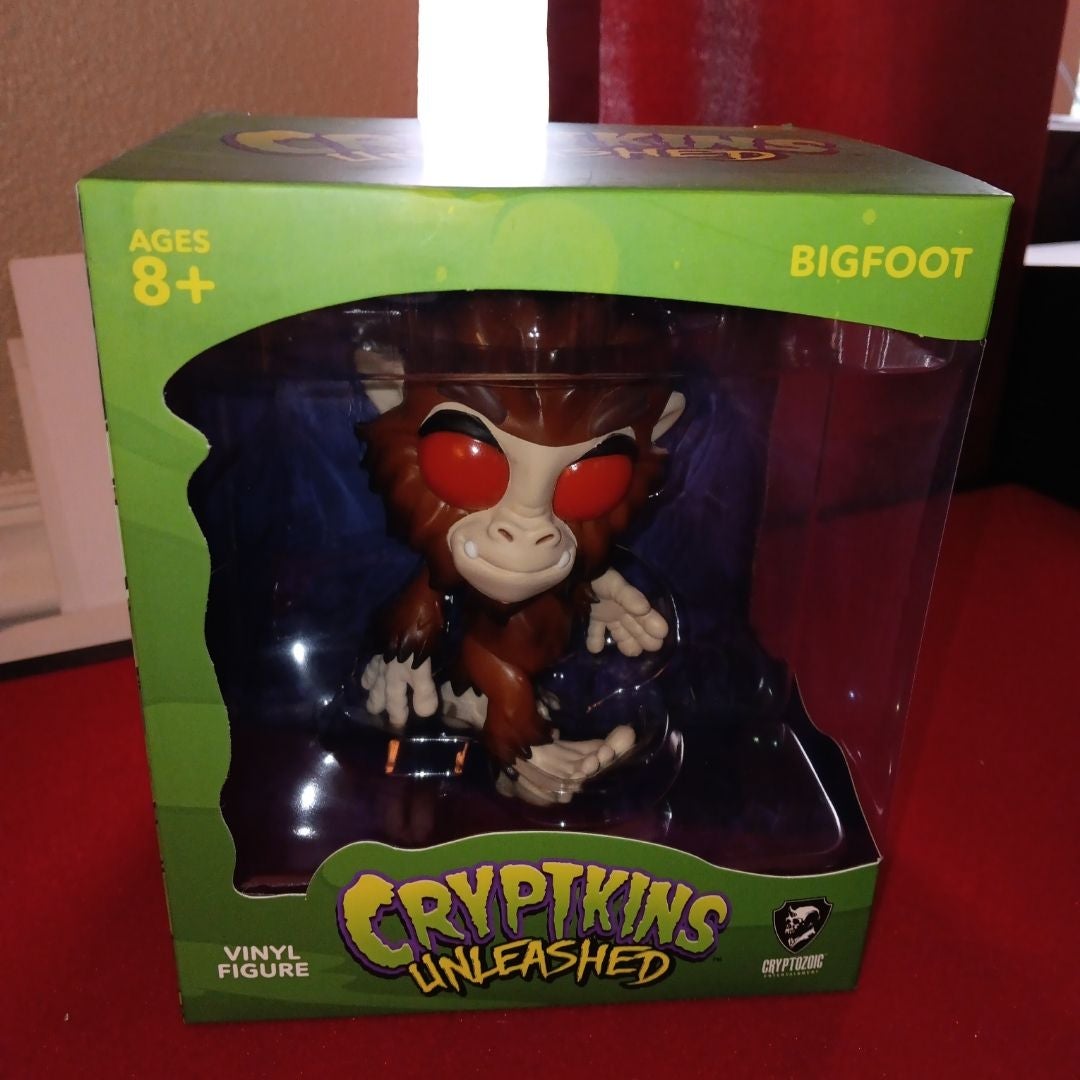 Cryptkins Unleashed Bigfoot vinyl figure by Cryptozoic, Hardcover ...
