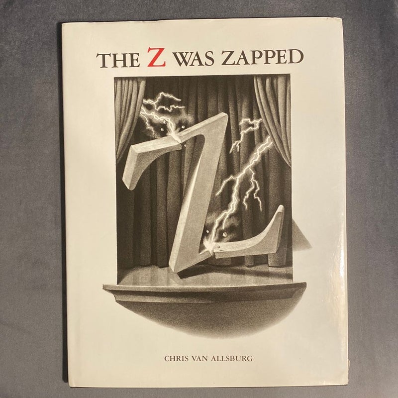 The Z Was Zapped by Chris Van Allsburg, Hardcover | Pangobooks