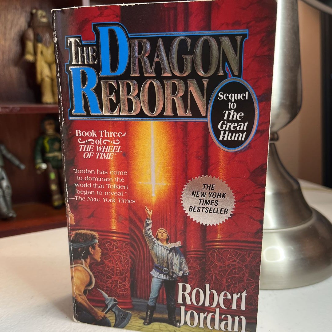 🐲 The Dragon Reborn by Robert Jordan, Paperback | Pangobooks