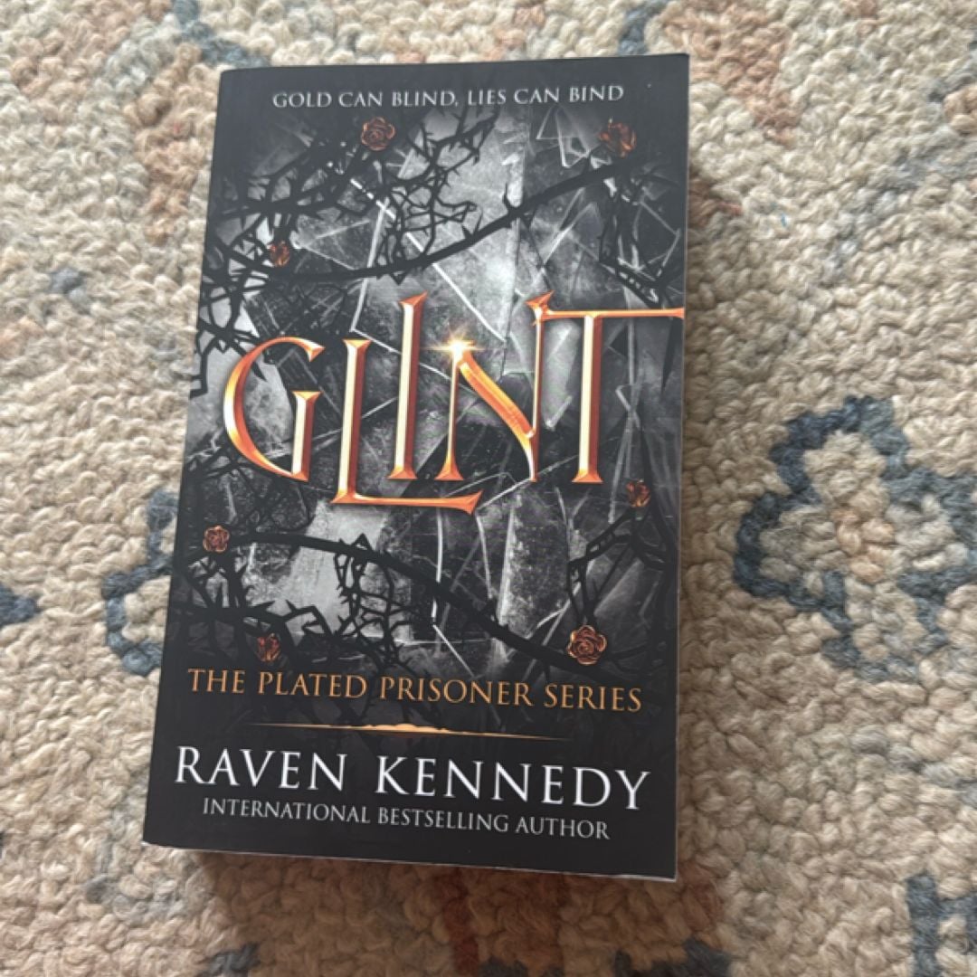 Glint by Raven Kennedy, Paperback | Pangobooks