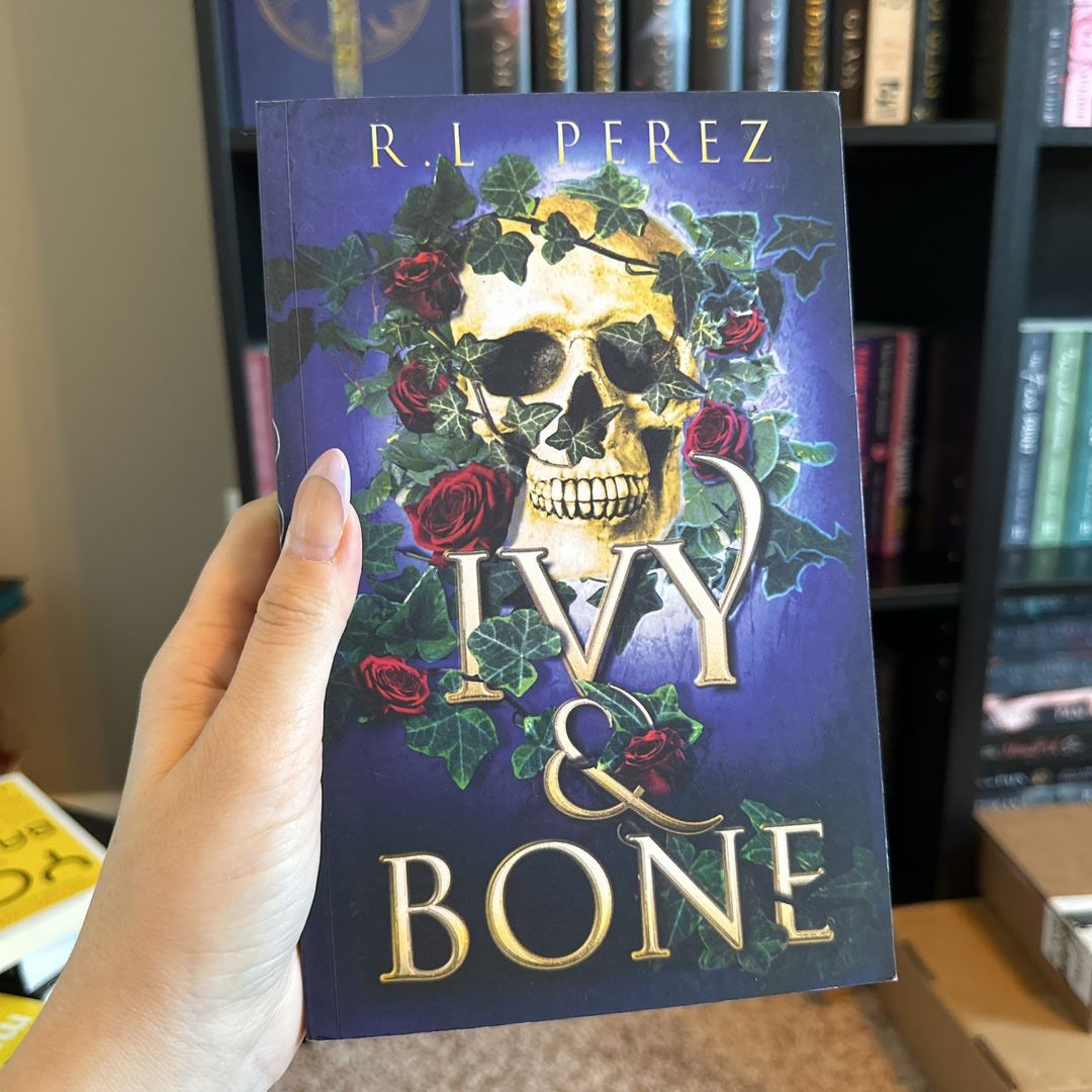 Ivy & Bone by R.L. Perez, Paperback | Pangobooks