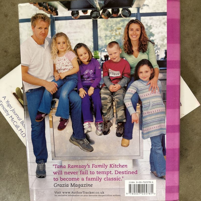 Tana Ramsay's Family Kitchen by Tana Ramsay, Hardcover | Pangobooks