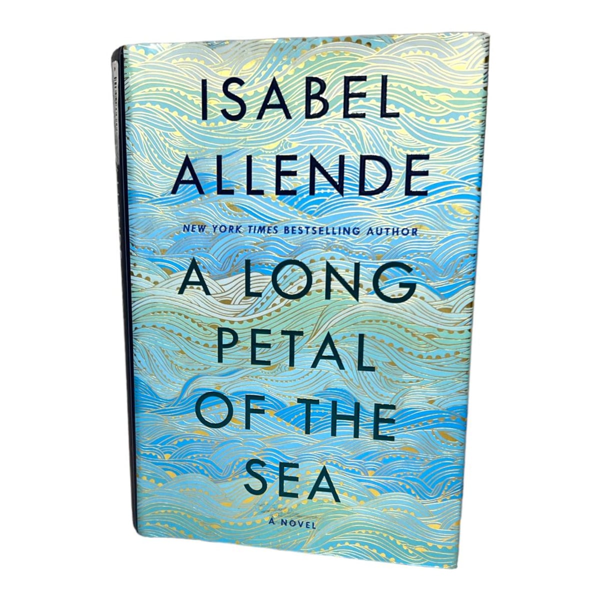 A Long Petal of the Sea by Isabel Allende, Nick Caistor, Amanda Hopkinson